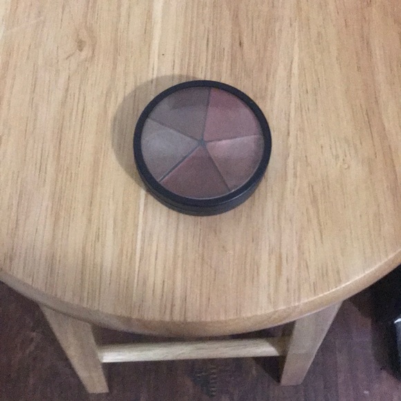 lipstick carousel | Makeup | Lip Color Wheel | Poshmark